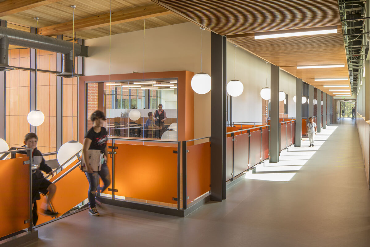 INTEGRUS - Who We Are - Integrus & YGH