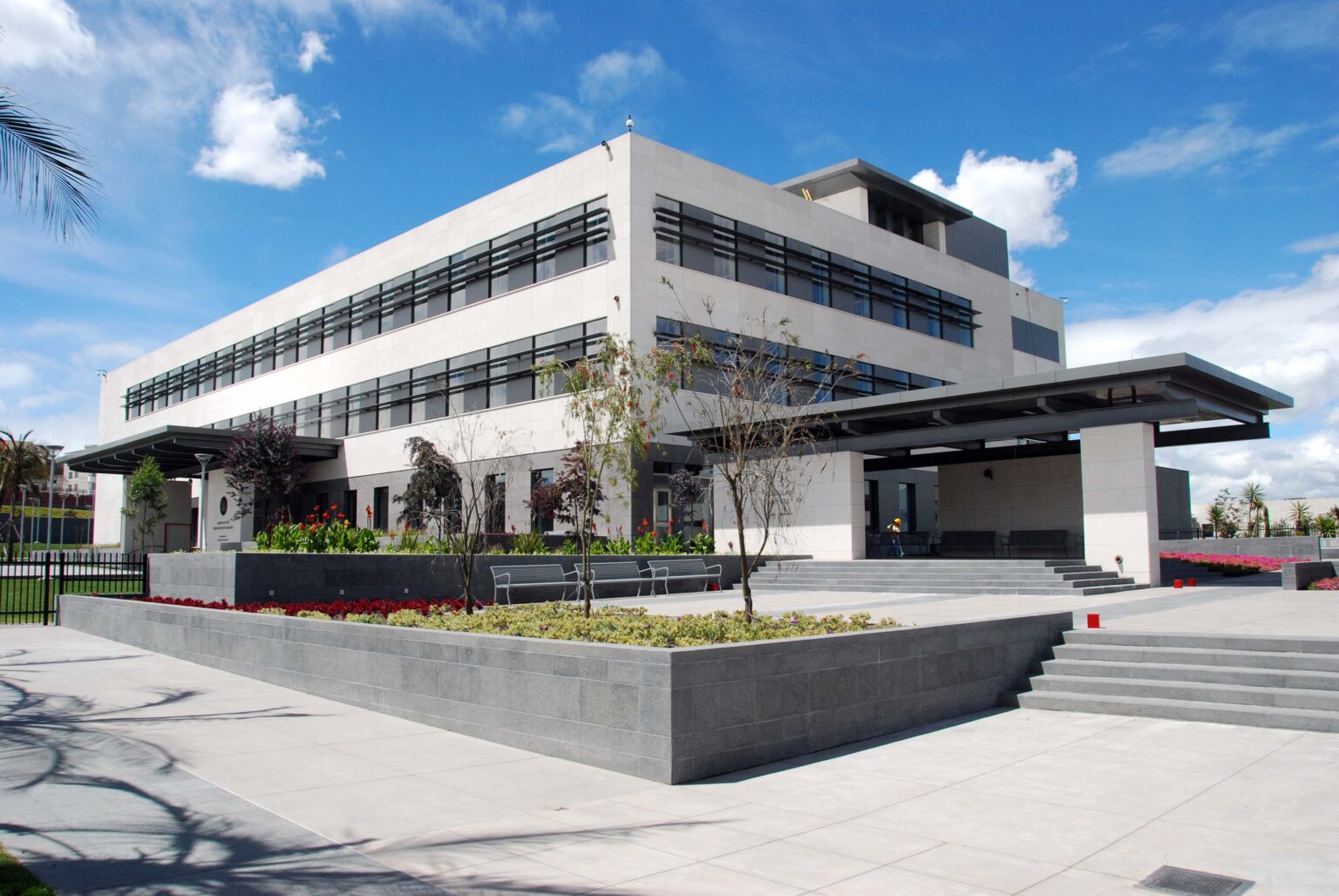 Us Embassy Quito Integrus